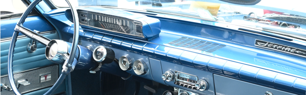 Contact - Classic Motor Museum